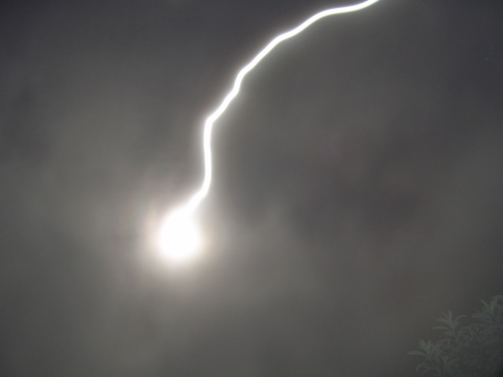 ICONOGRAFIKA: TIZNE EN EL CIELO