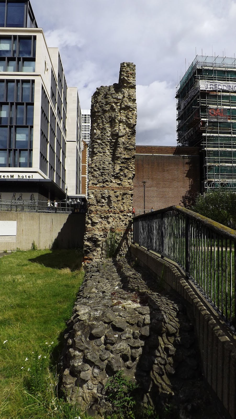 The castles, towers and fortified buildings of Cumbria: London Wall, London