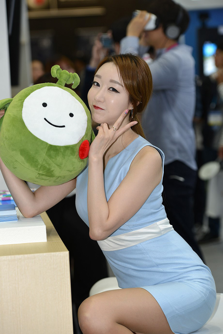 Korean Race Queens: Ye Ah Rin at KOBA 2016