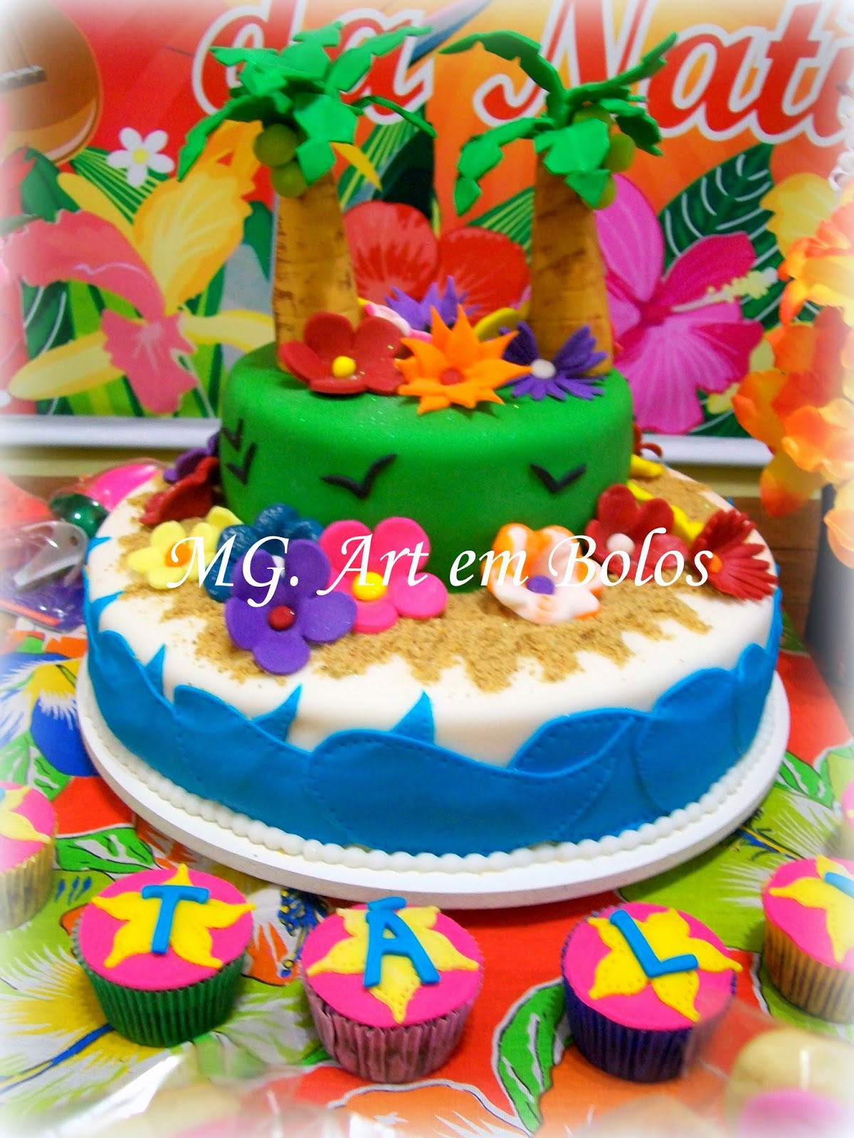 MG. Art em Bolos: Bolo Luau