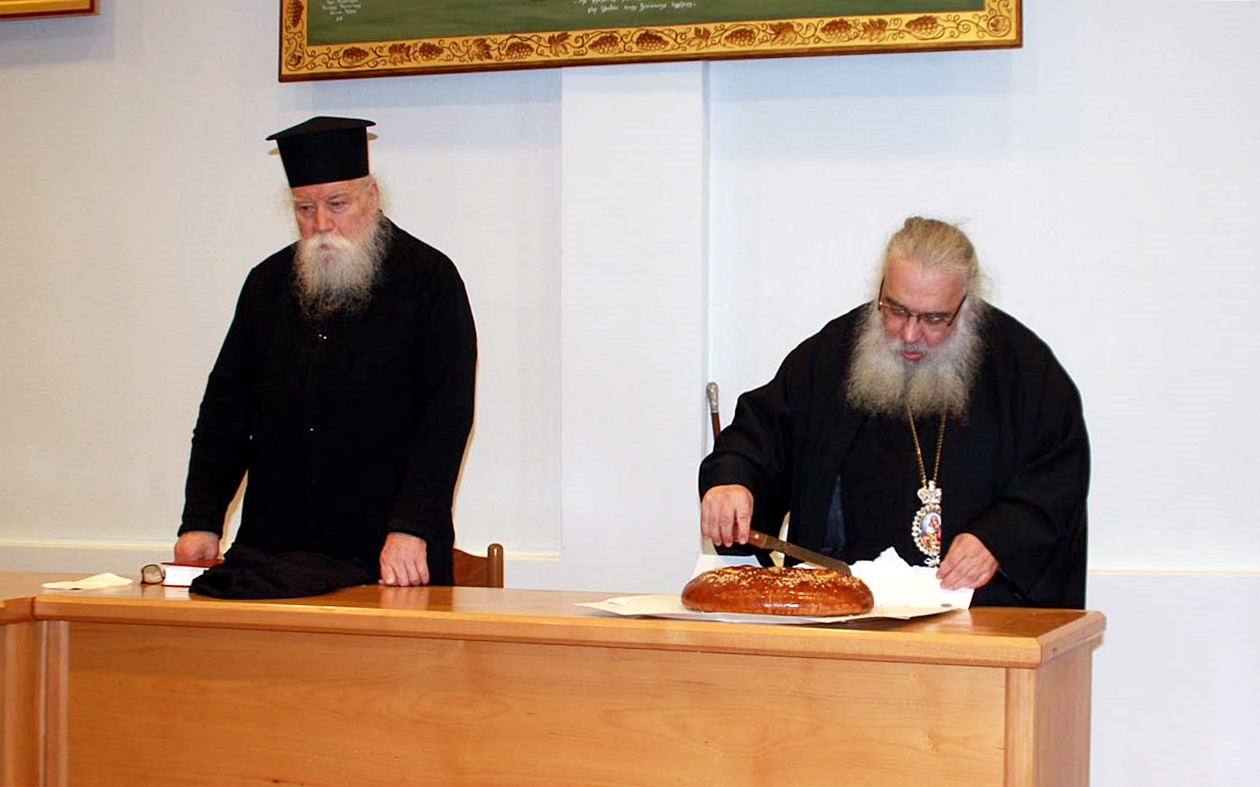 ΙΣΤΟΓΡΑΦΟΣ: ΨΗΦΙΣΜΑ ΤΟΥ ΙΕΡΟΥ ΚΛΗΡΟΥ ΤΗΣ ΜΗΤΡΟΠΟΛΕΩΣ ΓΙΑ ΤΟ ΜΑΚΕΔΟΝΙΚΟ