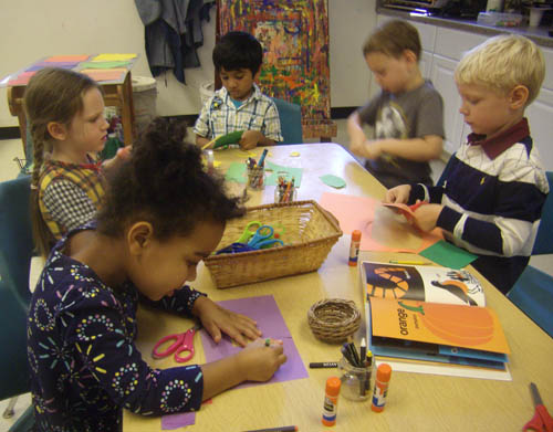 Pendidikan Seni Visual: Seni Visual: Teknik Menggunting