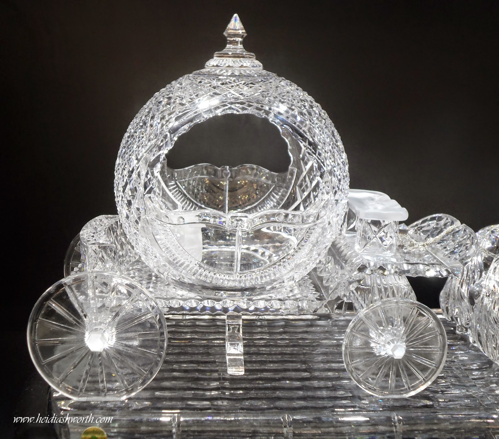 DUNHAVEN PLACE: My Trip To Ireland Day Three: How Waterford Crystal Is Made