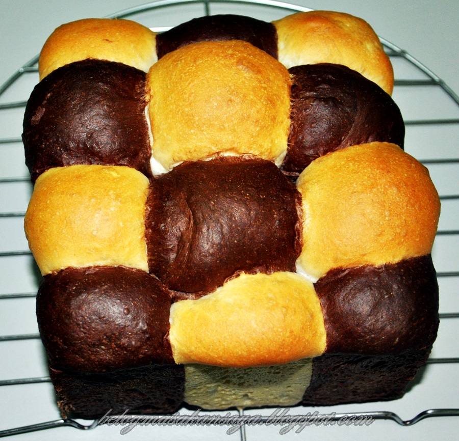Nina Mahdar: Roti Bun Coklat