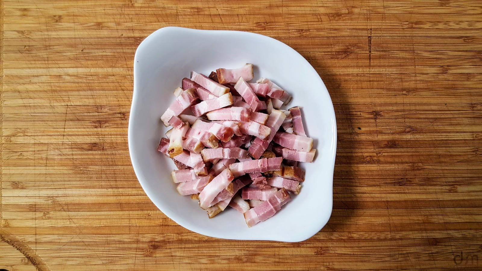 Bacon fumé à chaud fait maison