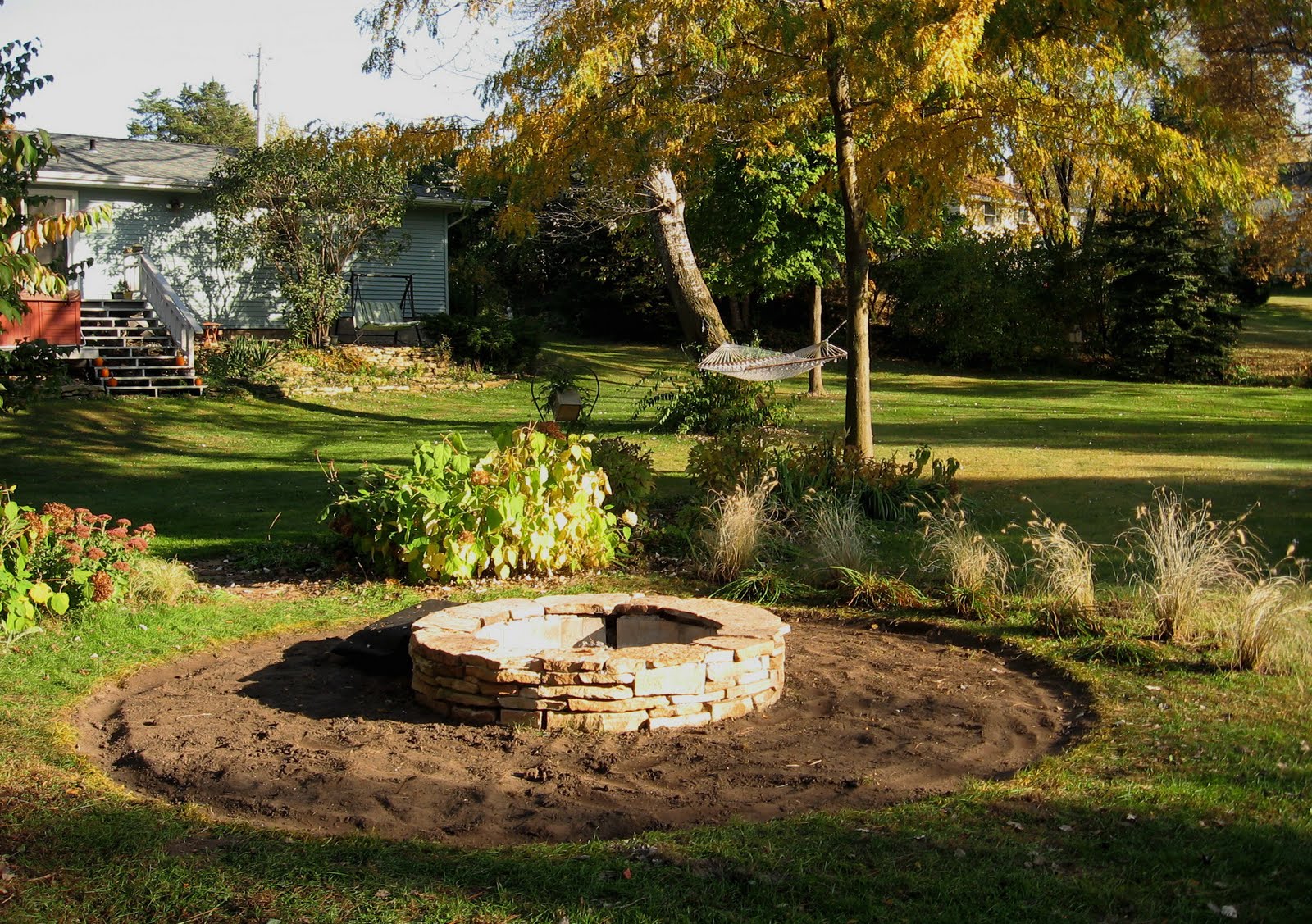 operation paper cut: DIY Fire Pit