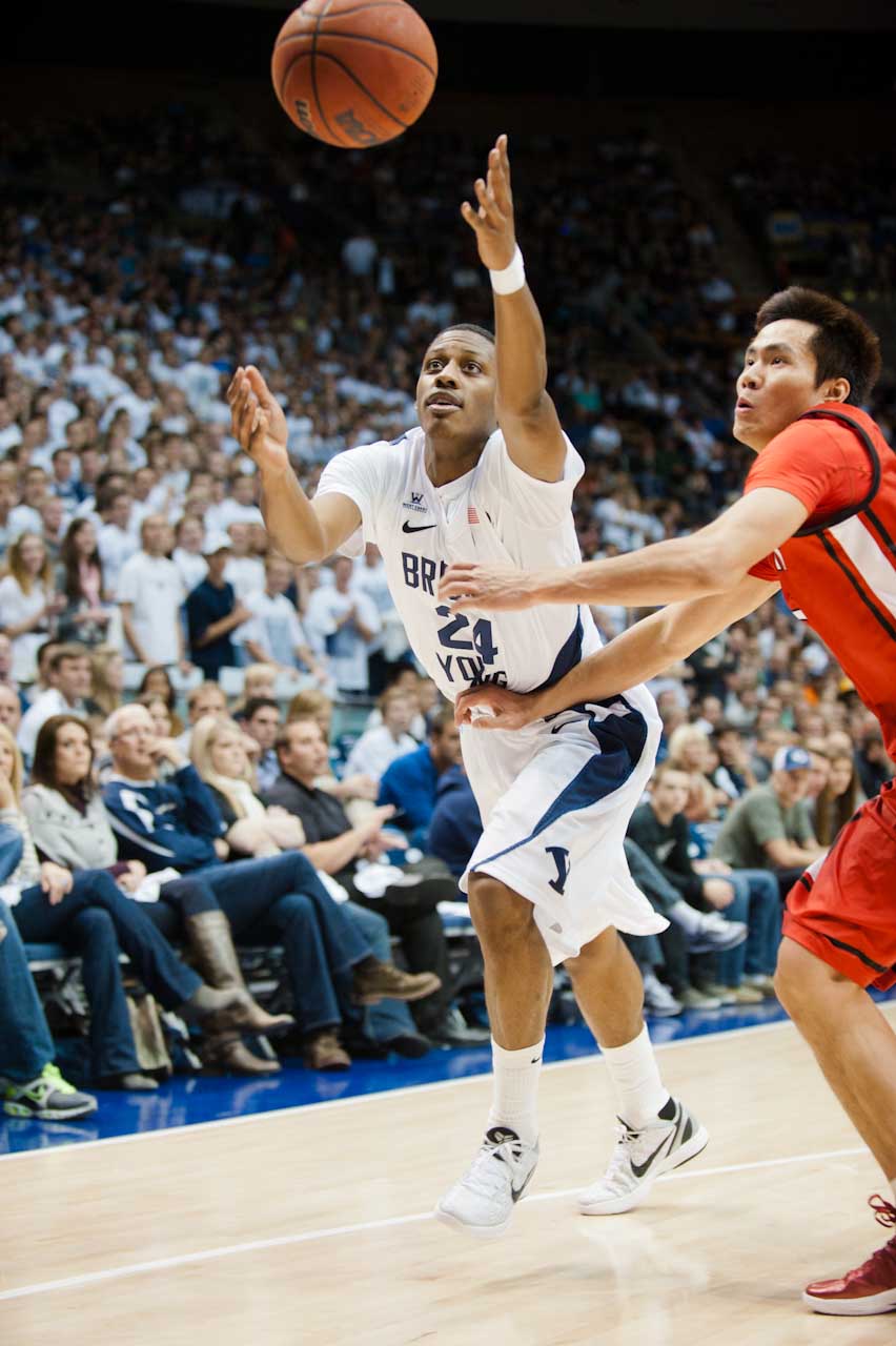Luke Hansen Photography: BYU Basketball vs BYU-Hawaii - Provo, Utah