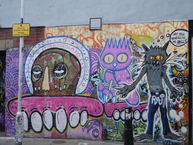 Street Art By ArtFlyMovie: SWEET TOOF - Street Art from London