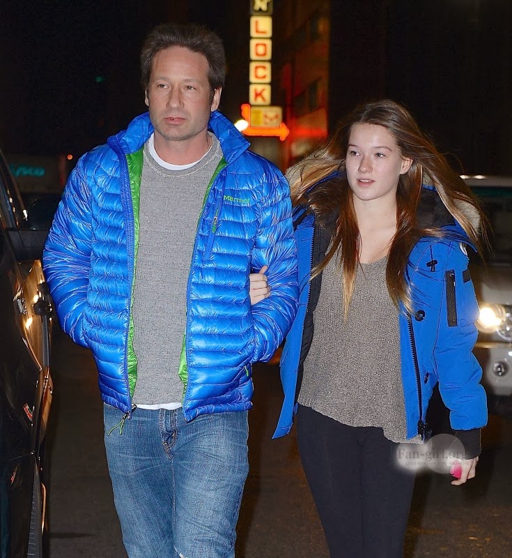VIDEO & PHOTOS: David Duchovny and his daughter arrive at Madison ...