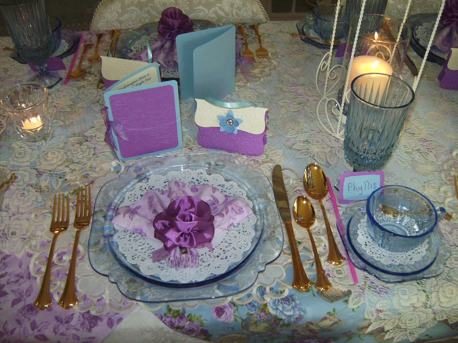 Relevant Tea Leaf: A Hydrangea Blue & Plum Rose Tea Party