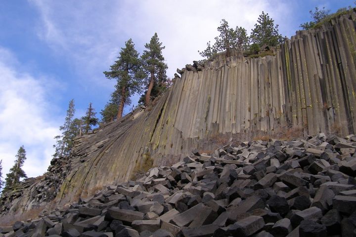 worldzone7: Columnar basalt