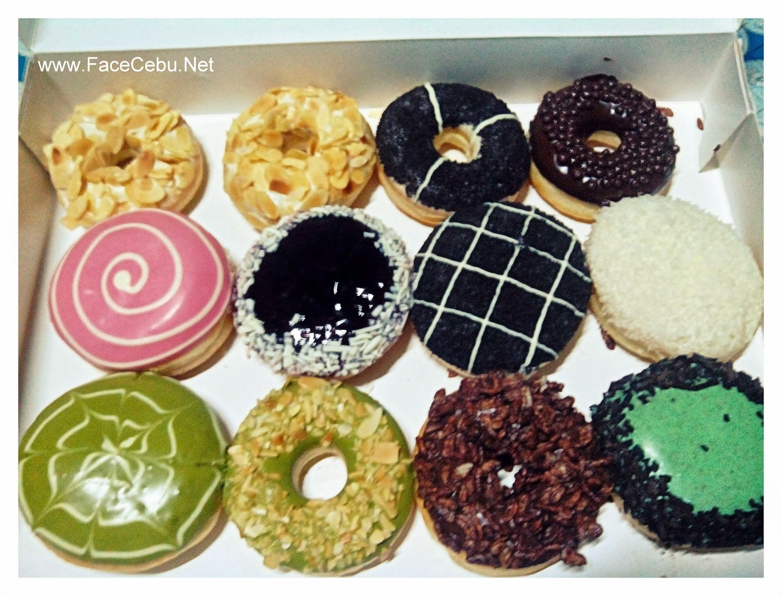 bugITs and EUTS Post's Repository: PHOTOS: J.CO Donuts and Coffee Opens ...