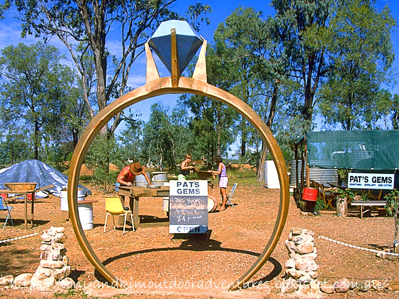 RUBYVALE & SAPPHIRE GEMFIELDS, CENTRAL QUEENSLAND. AUSTRALIA ~ Tony and ...