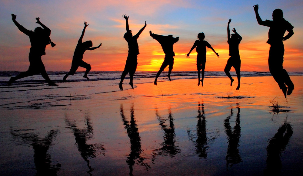 Hay que ser irresponsable: ¿Soy un amigo o un contacto? ¡Feliz Día de ...