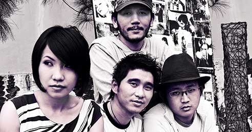 LAGU TERJEMAHANKU: HOLD ON – TEN 2 FIVE