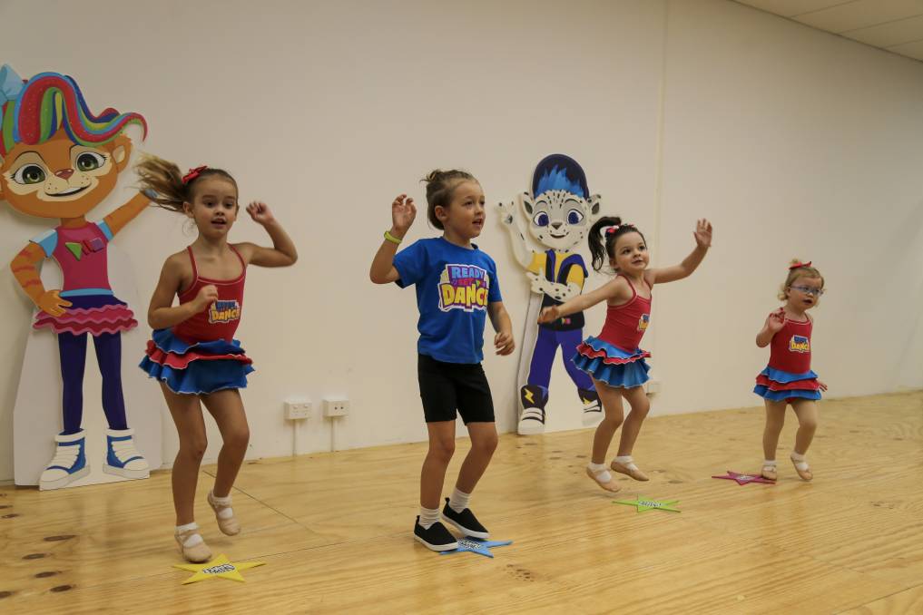 NickALive!: 'READY SET DANCE' Season 2 Pirouettes onto Nick Jr. Australia