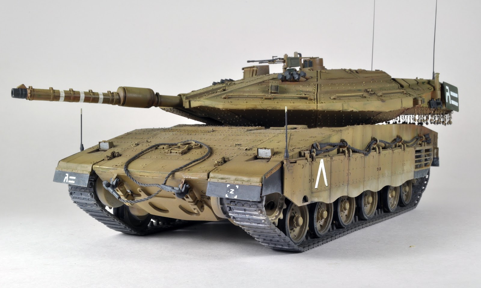 Jon Lange 4: Merkava IV