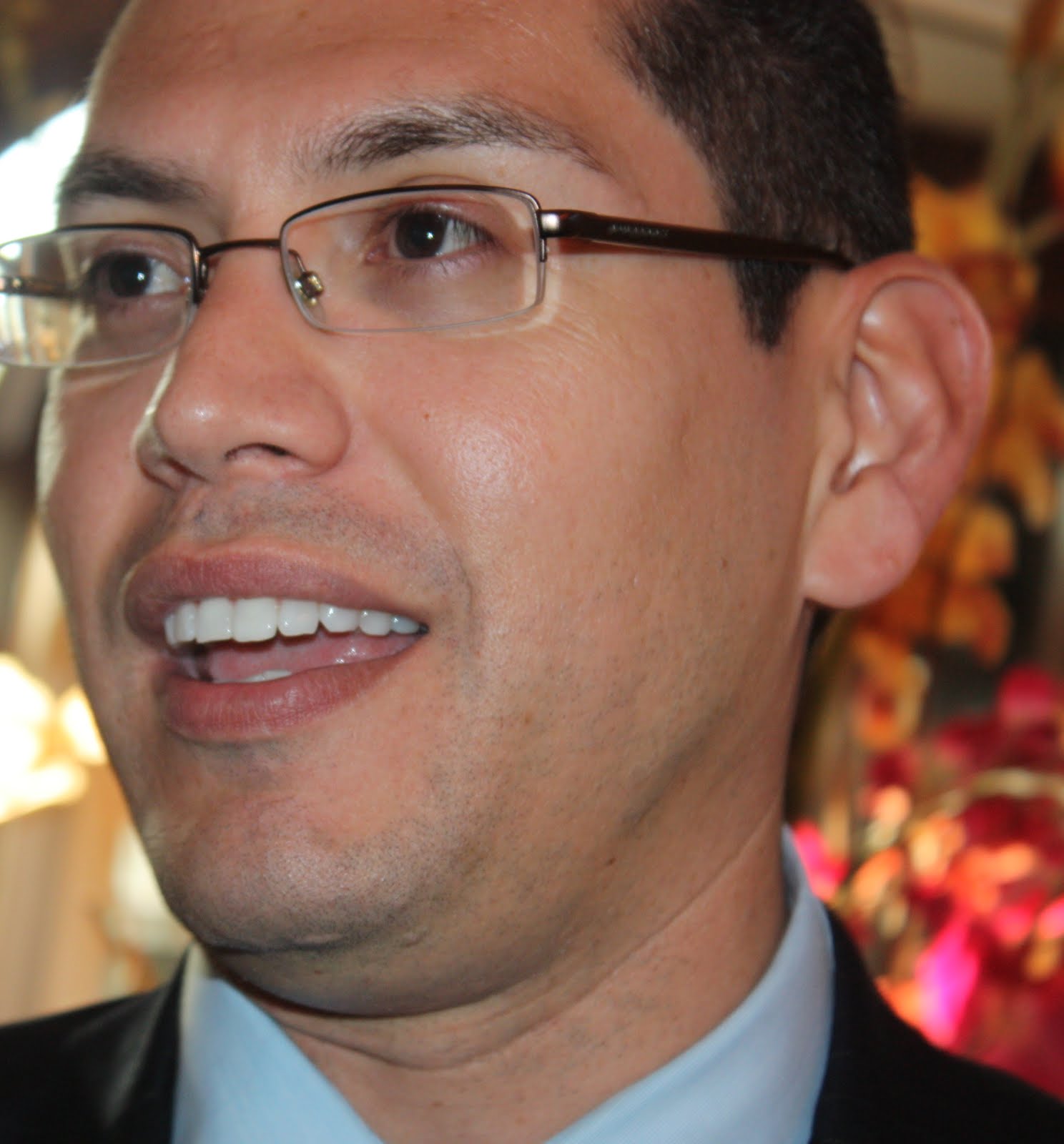 Walker Report - Shedding Light on Bexar County: Crowd turns out for ...