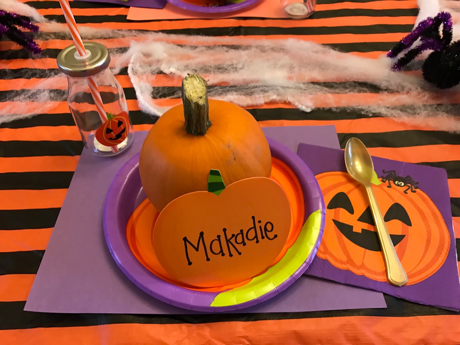 Preschool Halloween Party on a Budget - Sunshine and Munchkins