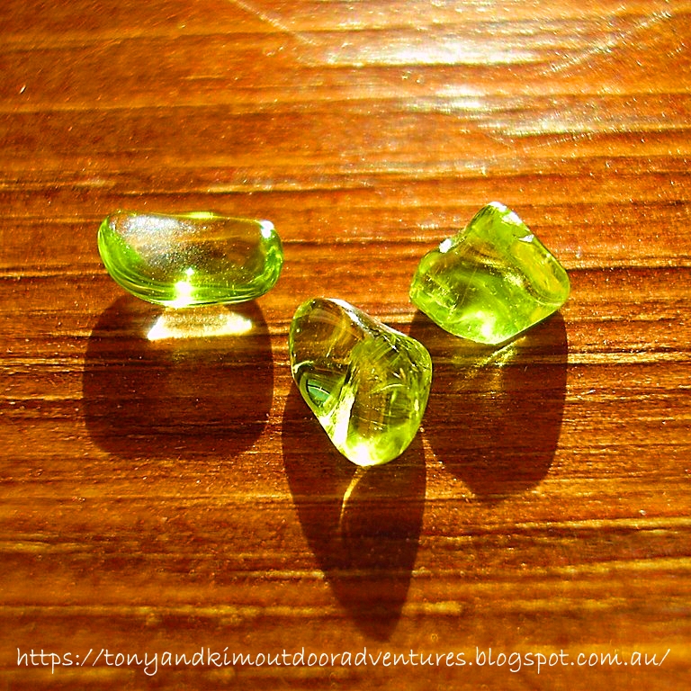 RUBYVALE & SAPPHIRE GEMFIELDS, CENTRAL QUEENSLAND. AUSTRALIA ~ Tony and ...