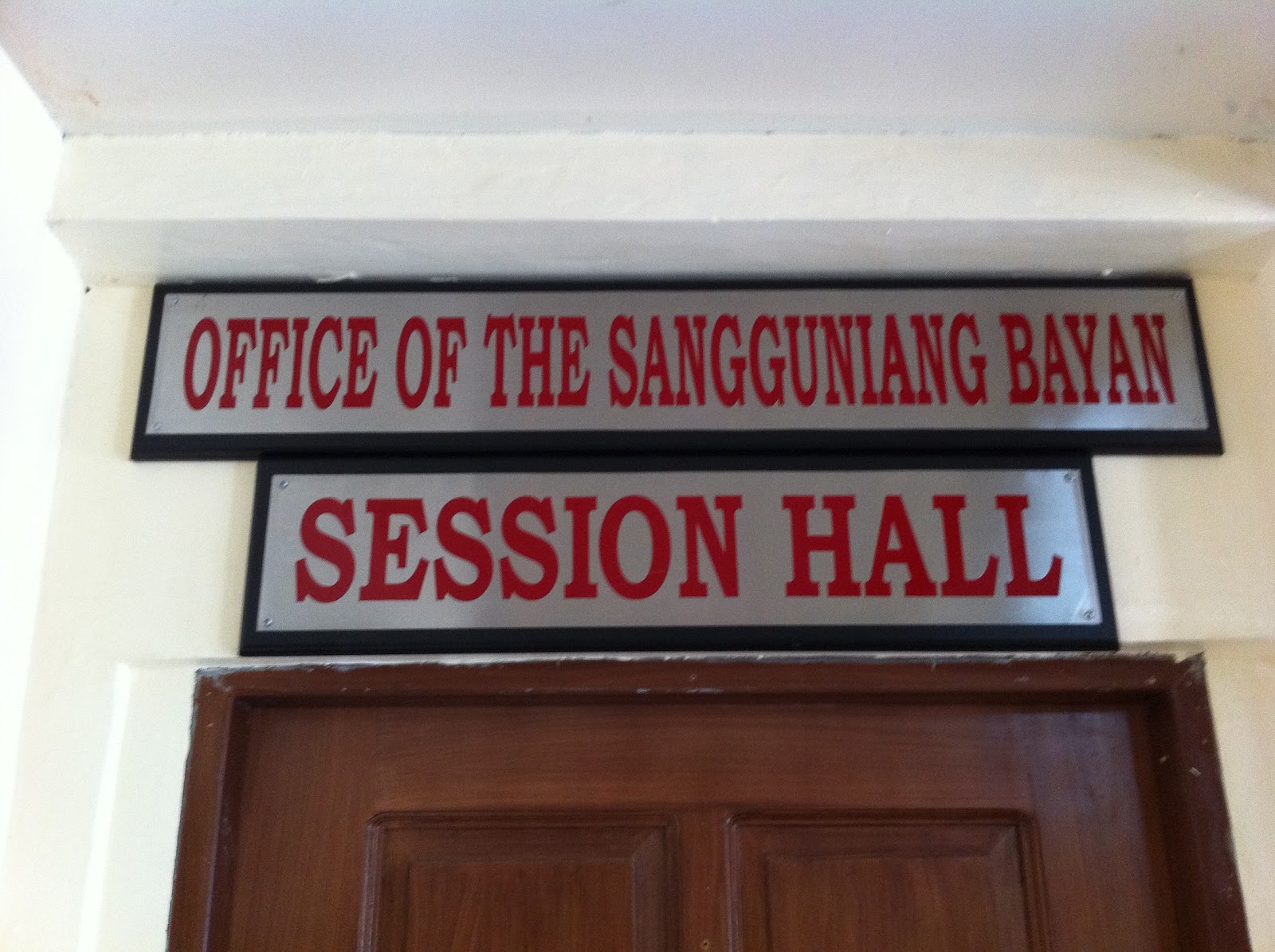 EZCopy Lyrics: ALVIN IGNACIO'S MESSAGE TO MASANTOLENOS