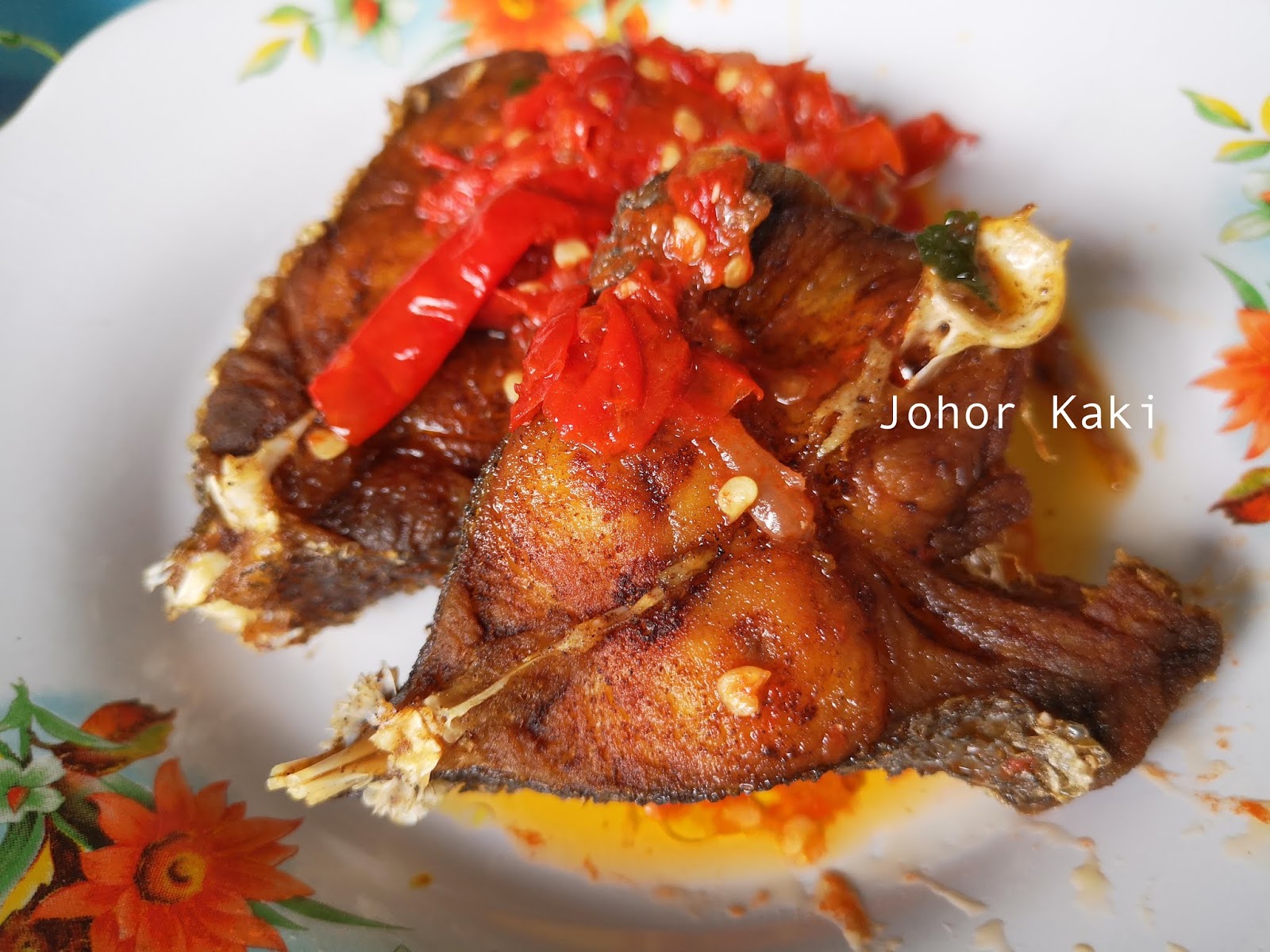 Putri Minang Nasi Padang in Tanjung Pinang @ Jalan Bakar Batu |Tony ...