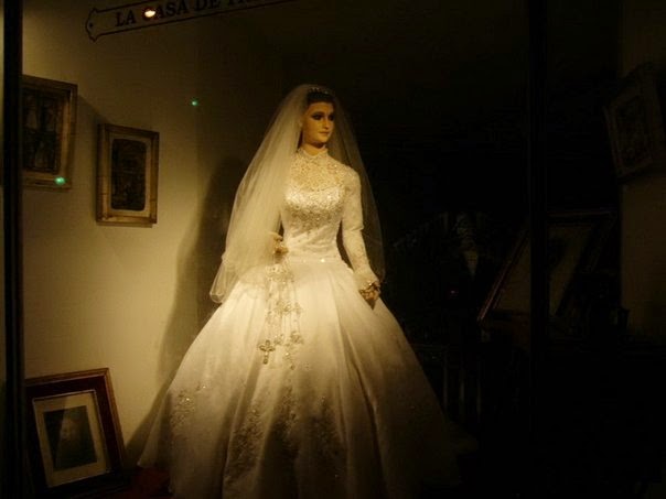 (Moving Mannequin) The Mystery of La Pascualita Mannequin - Mexican ...