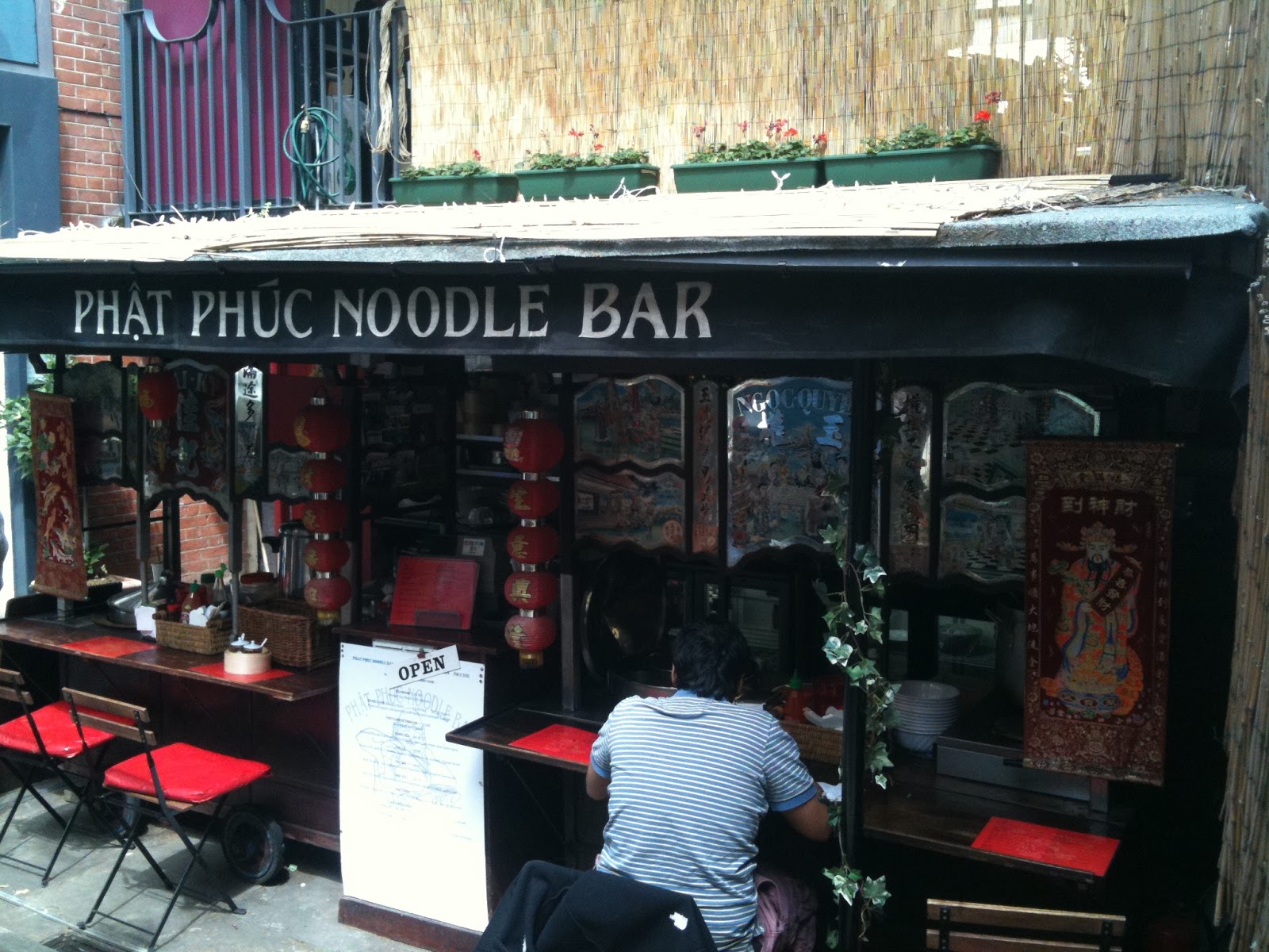 Eats the World: Phat Phuc - restaurant review