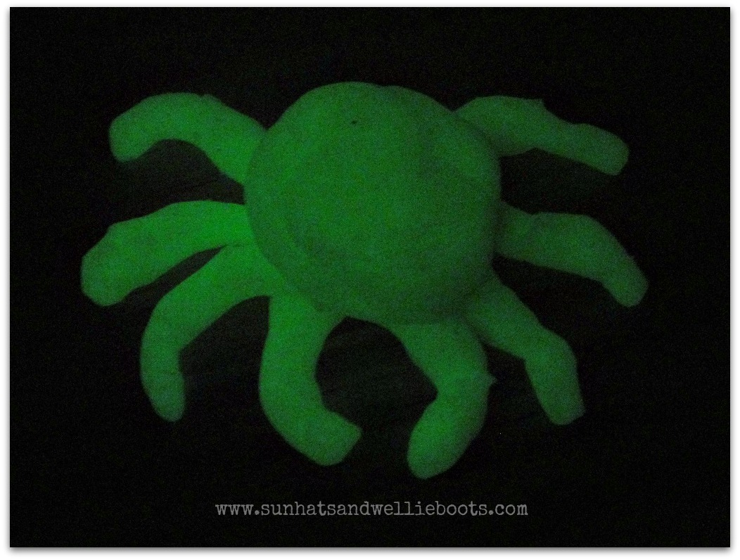 Sun Hats Wellie Boots Homemade Glow In The Dark Play Dough sun-hats-wellie-boots-homemade-glow-in-the-dark-play-dough