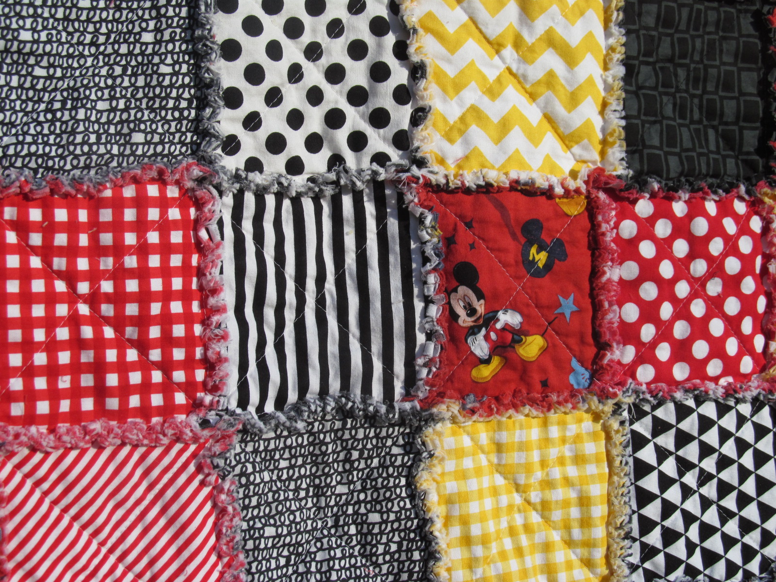 Amazing Grace. Abounding Joy. Abundant Love.: Mickey Mouse Rag Quilt