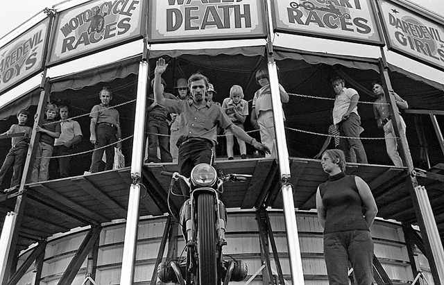 Hung Up On Retro: 1970's Fair Photos