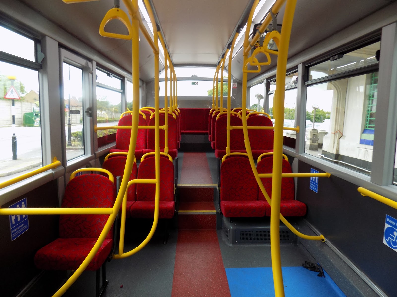 London Connected: H-Ealing, St-Ealing and R-Ealing