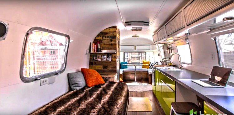 Prepare To Be Impressed With This Airstream Trailer Makeover - Handy DIY