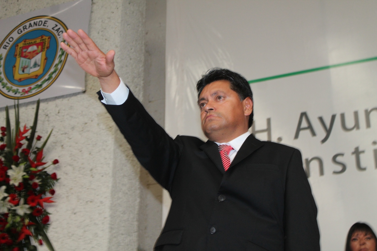 desde RIO GRANDE ZAC...: TOMA DE PROTESTA CONSTANTINO CASTAÑEDA Y SU ...