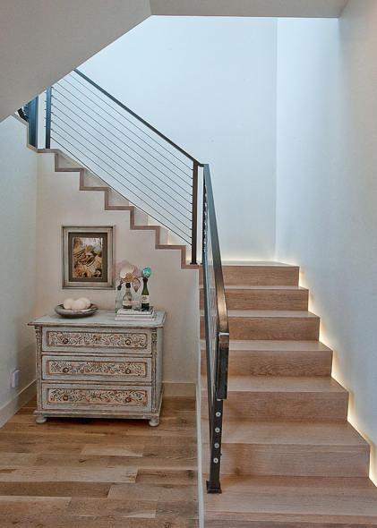 Cove Lighting - Exterior Design