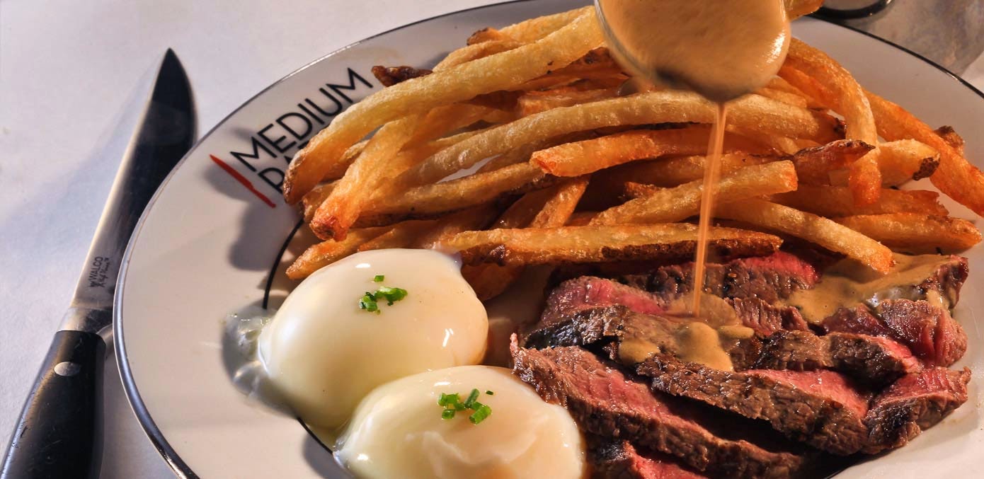 Weekend Brunch at Medium Rare - DC Outlook
