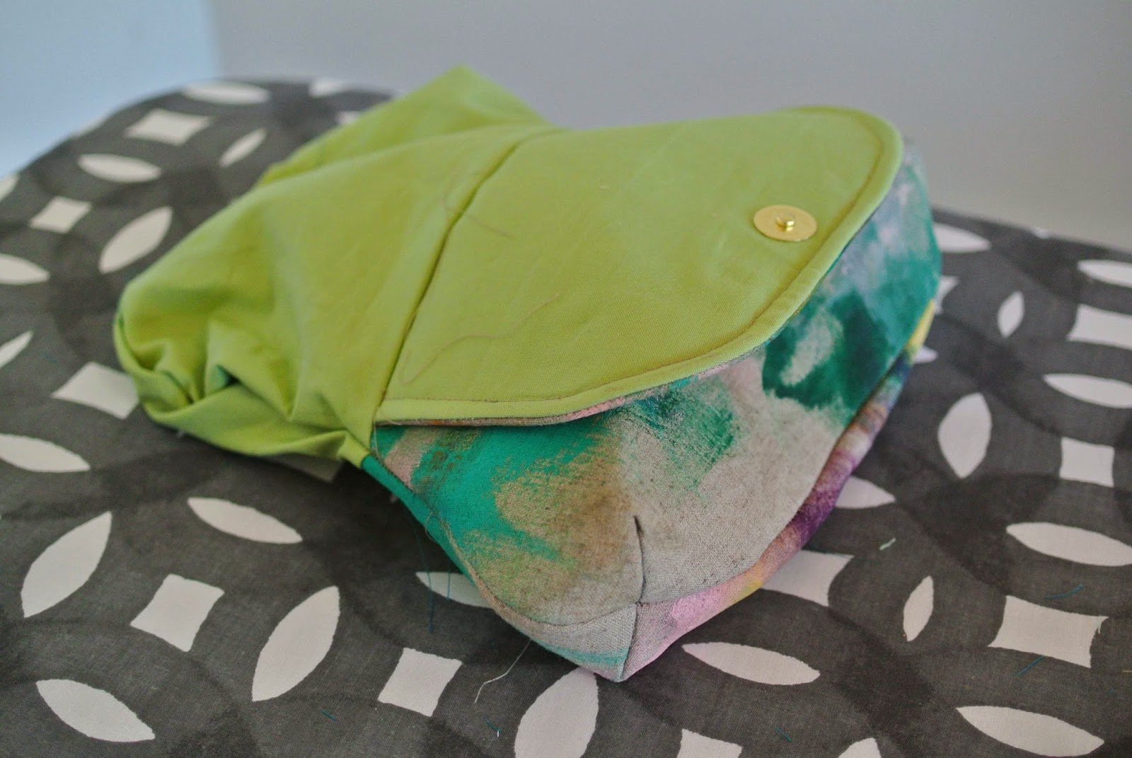 oh sew fresh: Free clutch pattern with tutorial!