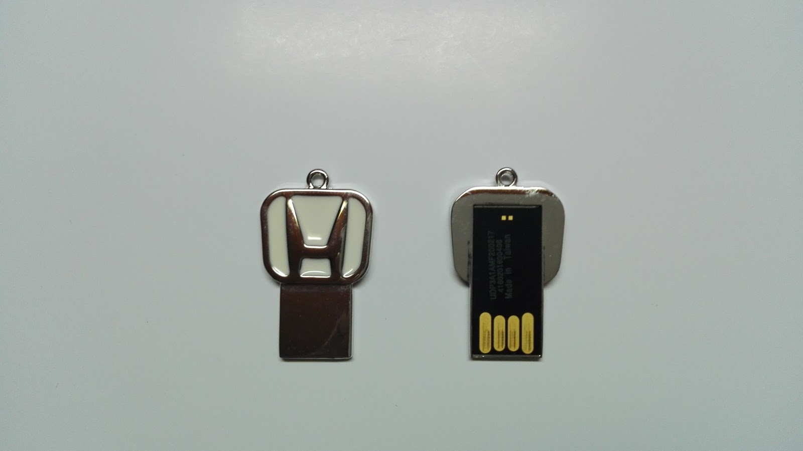SUPERDOSE™: Honda & Toyota USB Pendrive