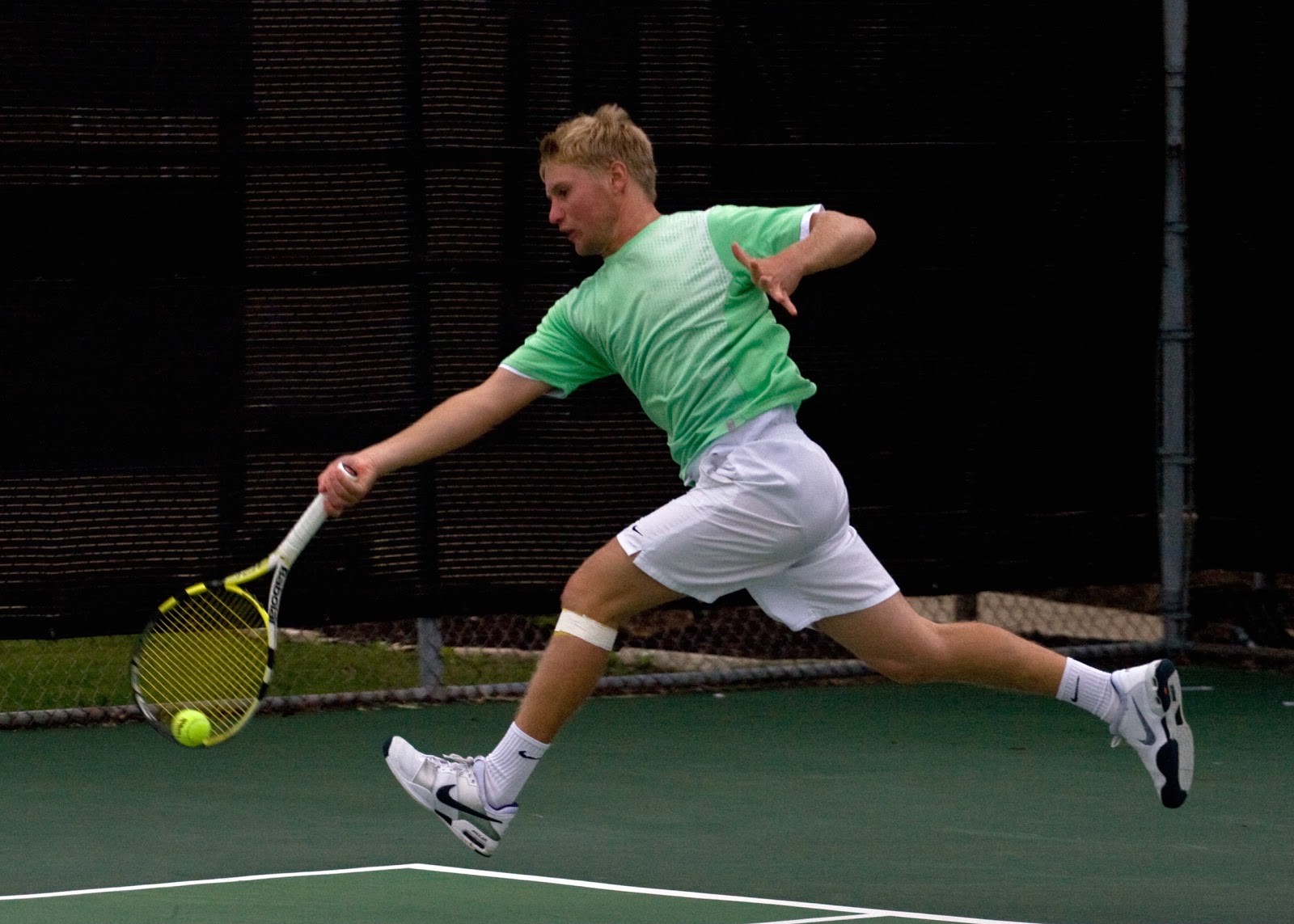 Brief Lines: New Tennis Player: Dmitry Minkin