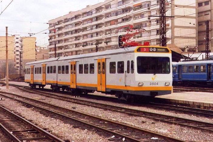 Rails sense fronteres: FGV - Unitat de tren sèrie 3500