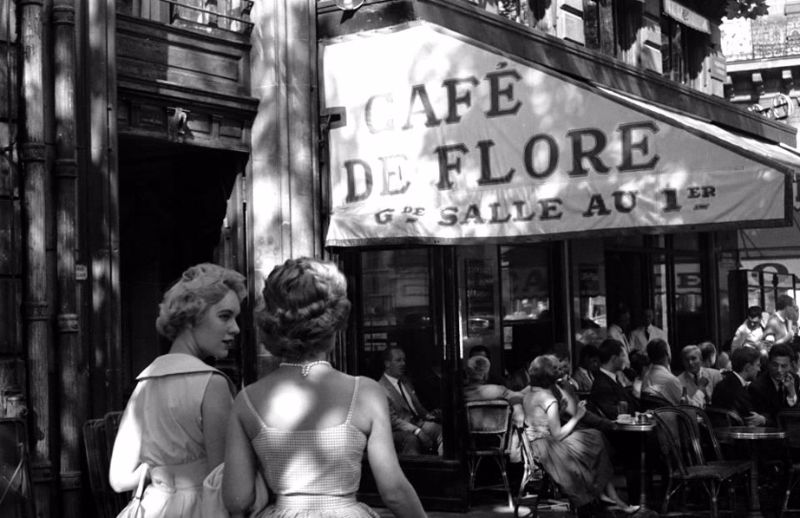 20 Fascinating Vintage Photos of the Café de Flore, One of the Oldest ...