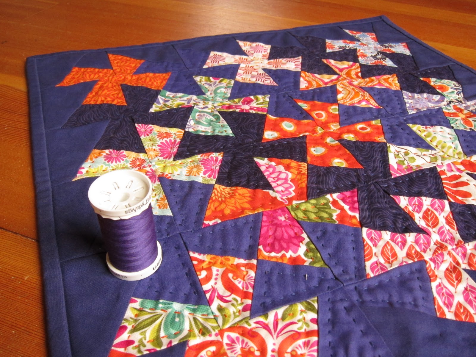 Mexican Yarns: Lil Twister Mini Quilt