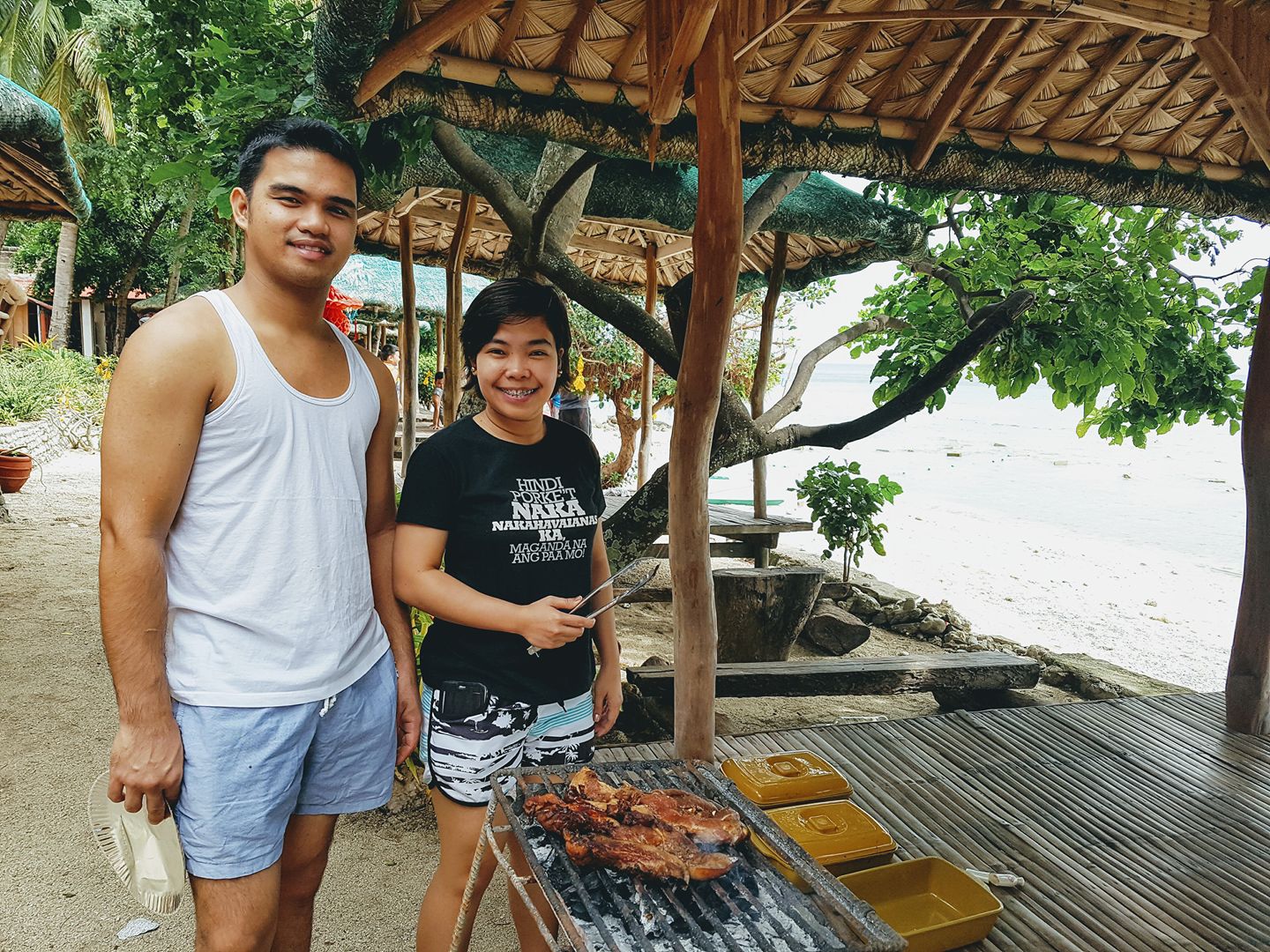 PIPISIK BEACH LAIYA: Meals and Cabanas