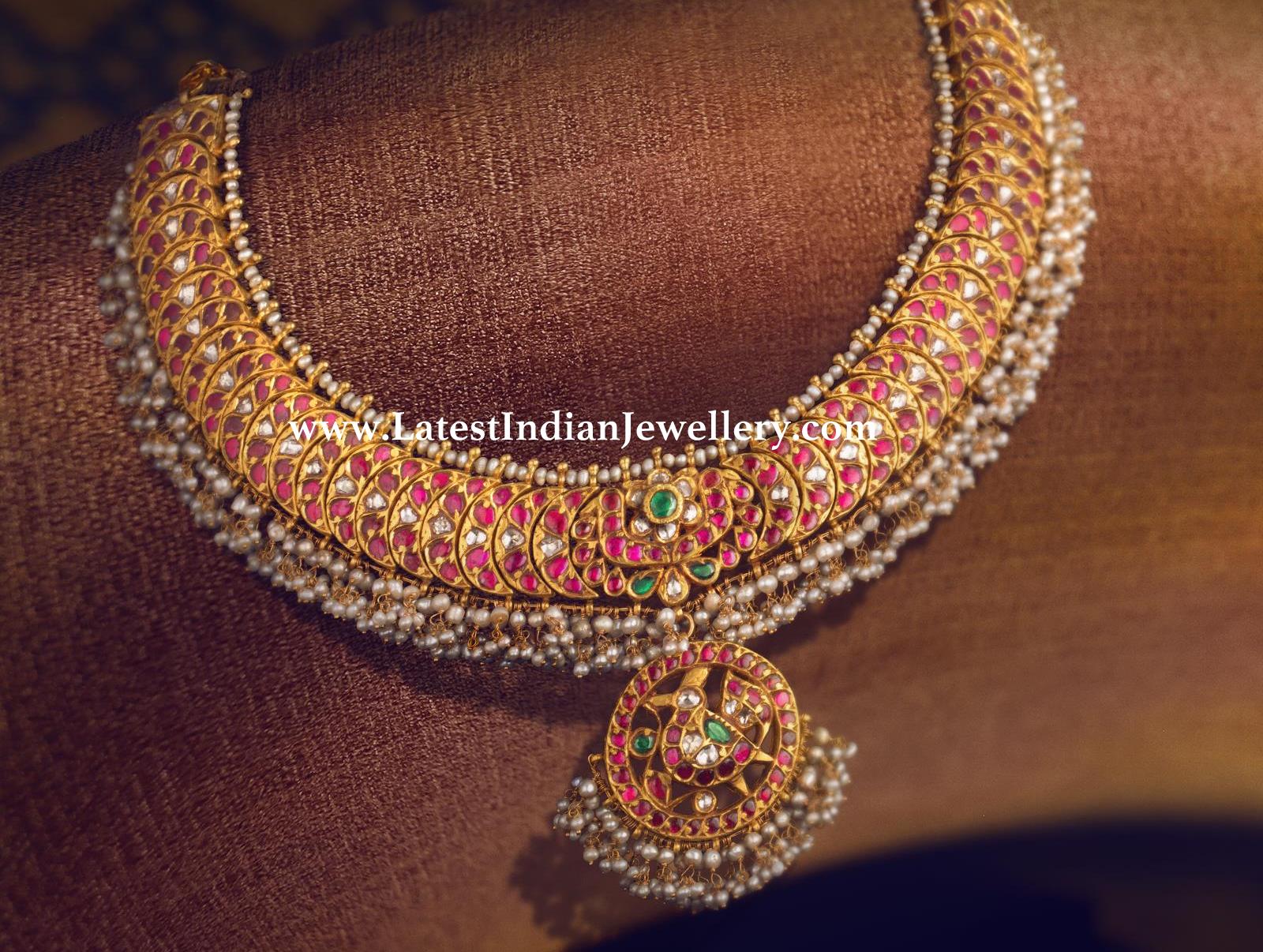 Addigai necklace store