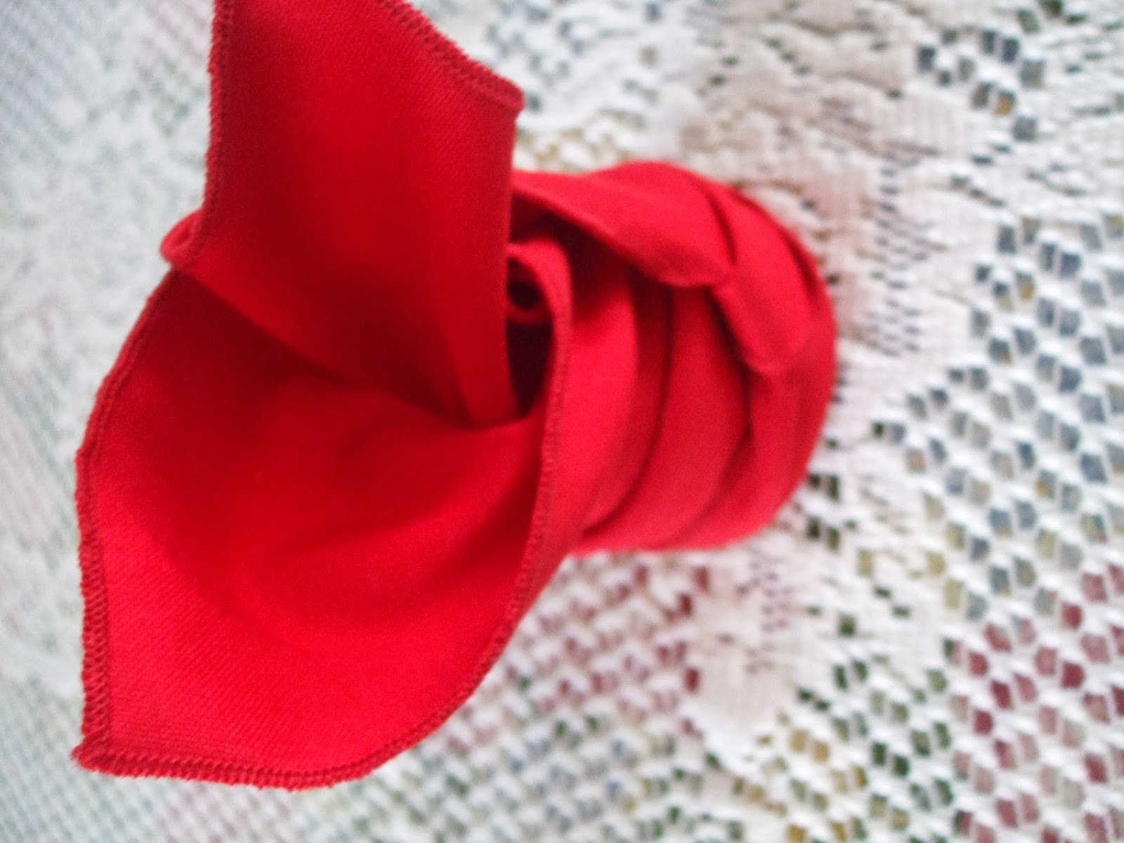 Rosemary's Sampler: Napkin Folding - a Rose