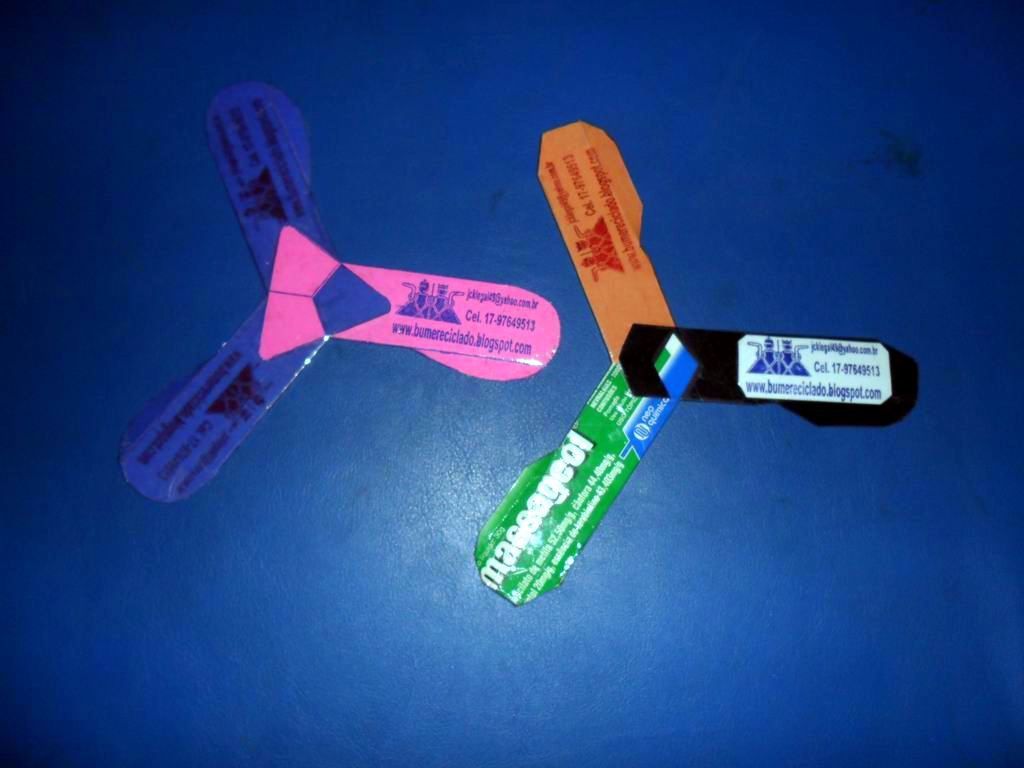 Bumerangue de Papel: Modelos atuais de bumerangue de papel