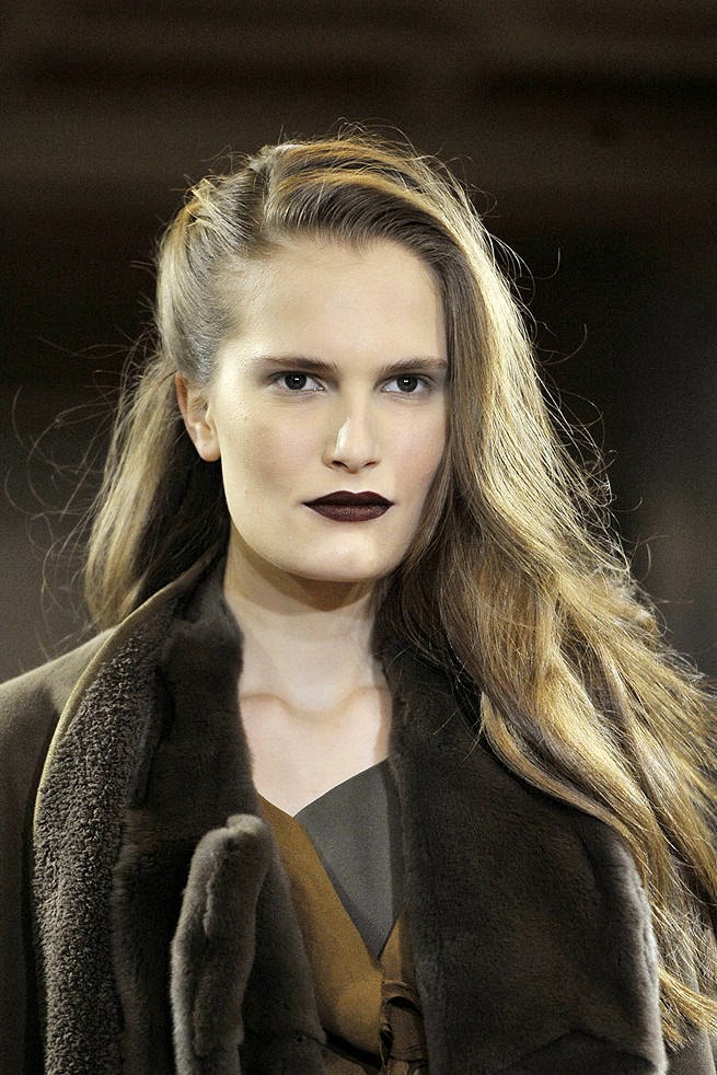 Anne Valerie Hash | women's fashion trend