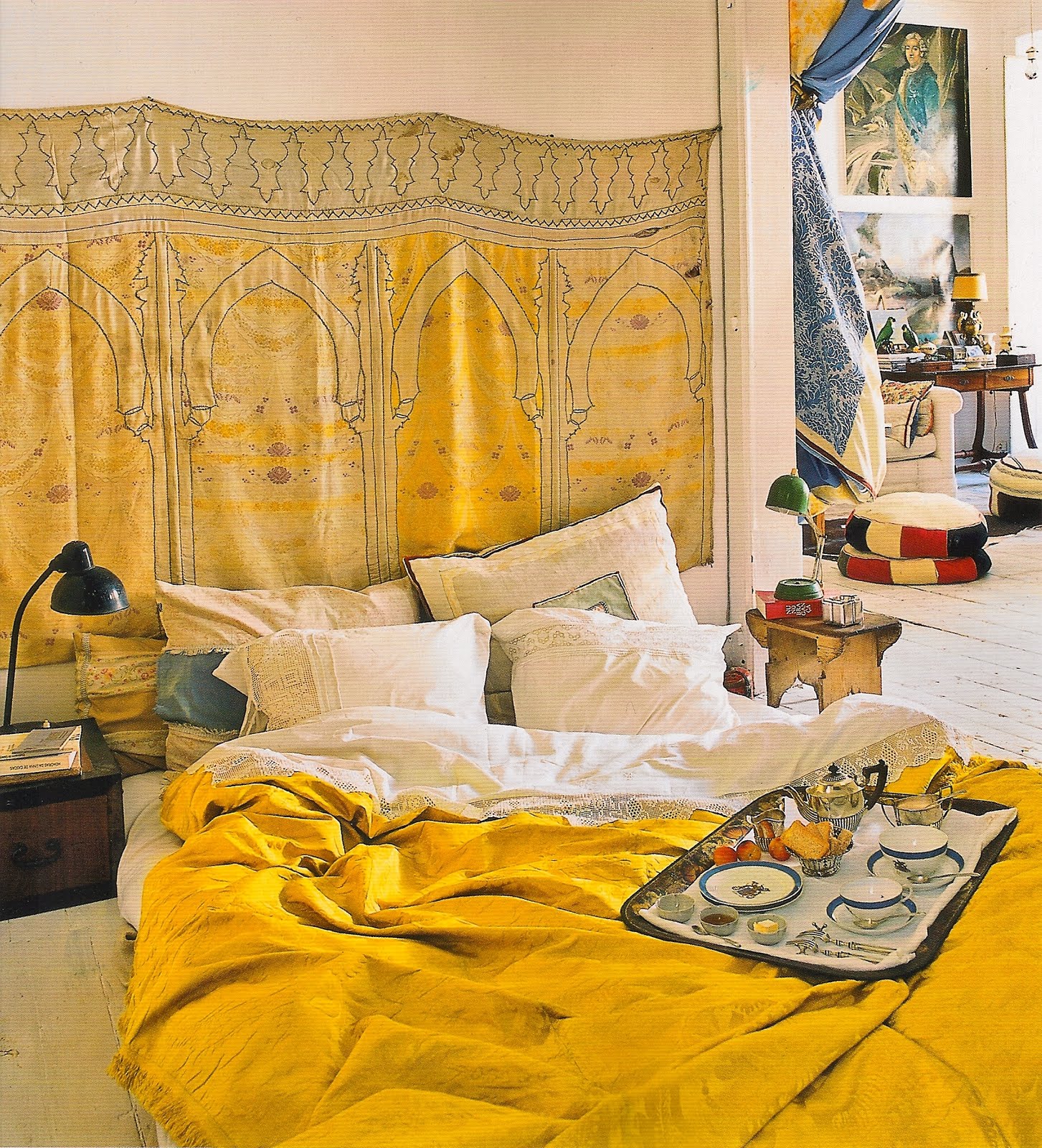 Light Color Design: The Unmade Bed