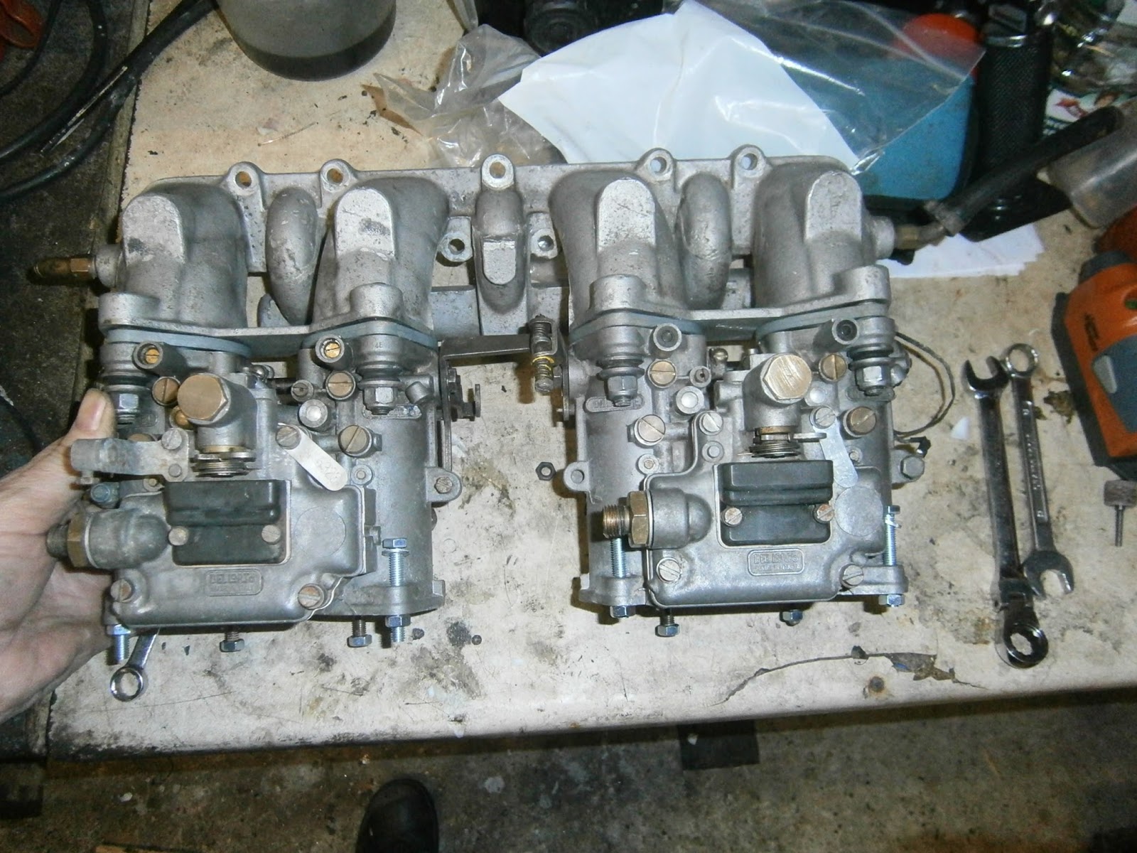 Lotus Excel Restoration: Lotus Excel DHLA45 carburettor and manifold ...