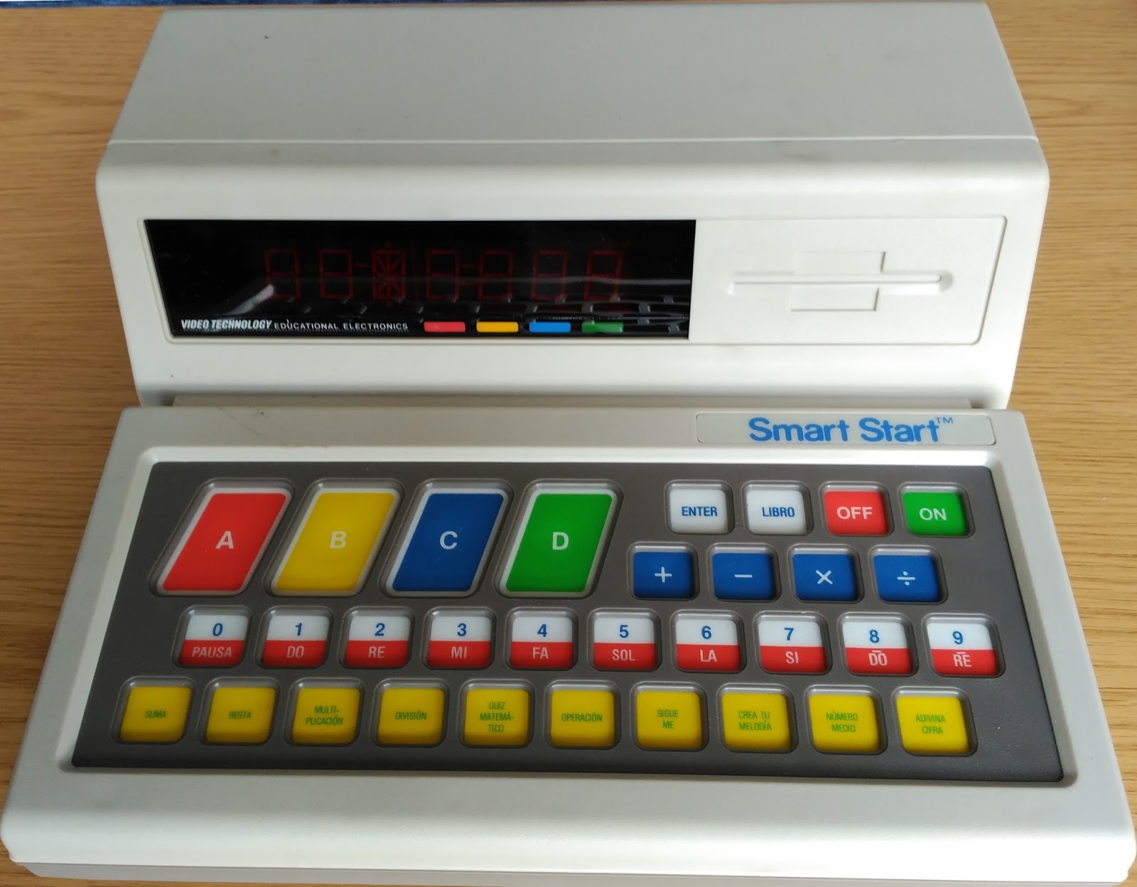 Retro Ordenadores Orty: Consola (ordenador) Vtech Smart Start (1987)